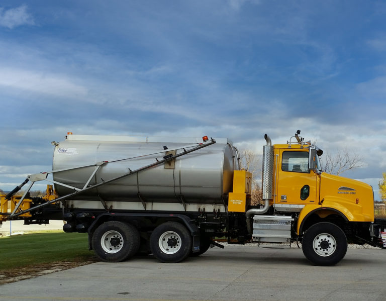 AD Series De-Icers - Wausau Equipment